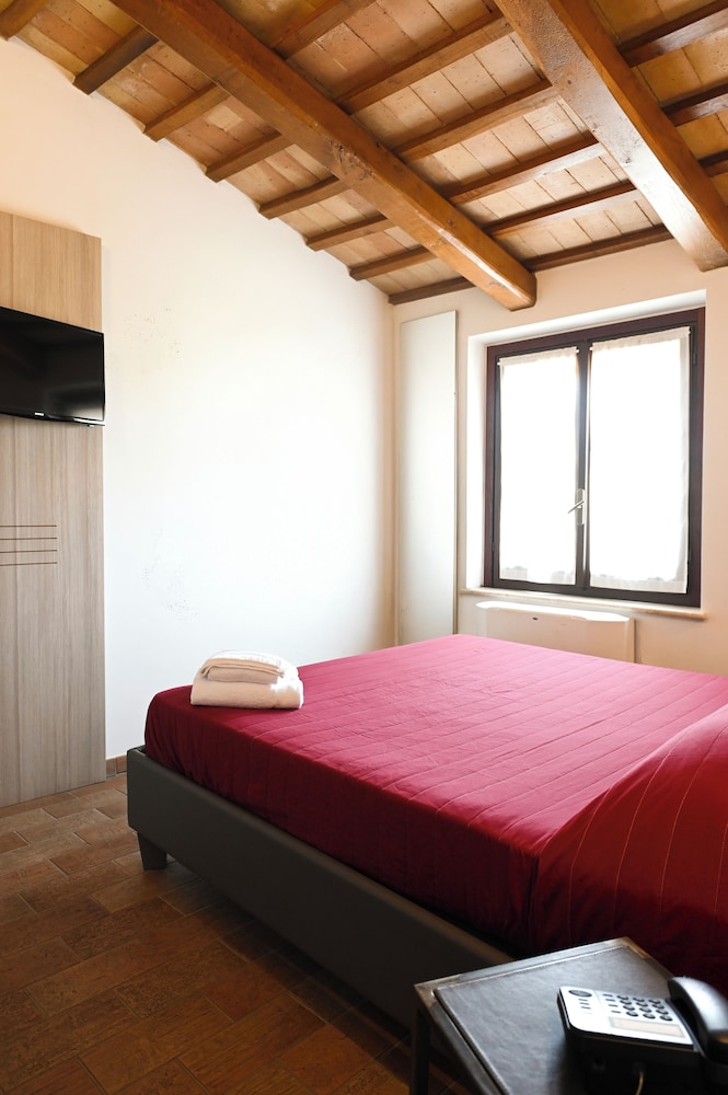 Moretti Village - B&b - Civitanova Marche