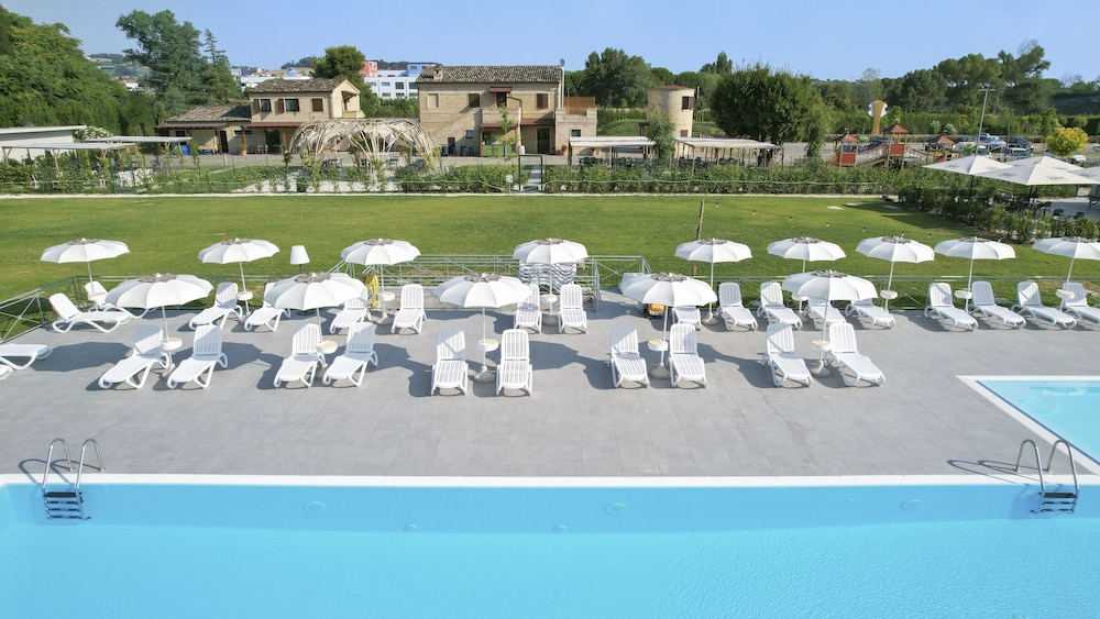 Moretti Village - B&b - Civitanova Marche