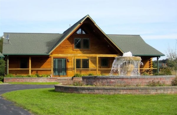 A Breath Of Heaven B&b - Interlochen, MI