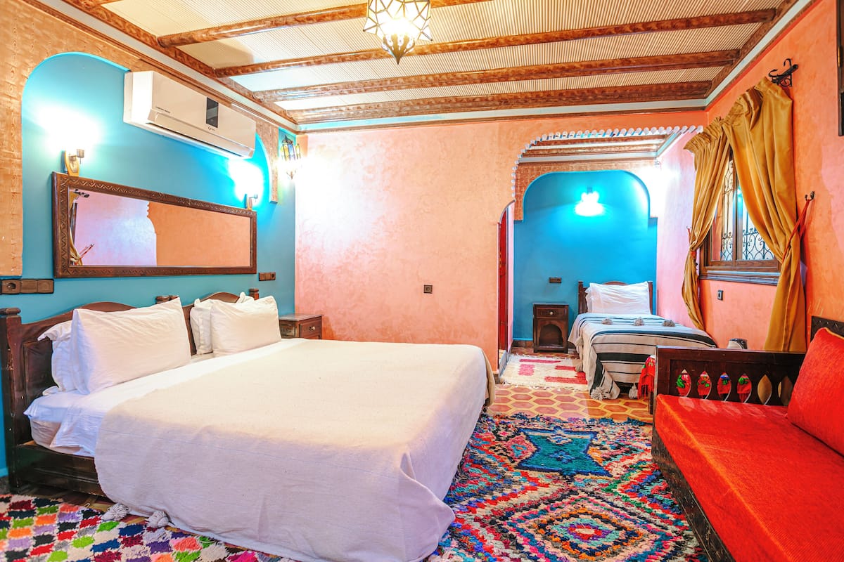 Quarto Quádruplo Familiar | Cortinas/cortinados opacos, Wi-fi grátis