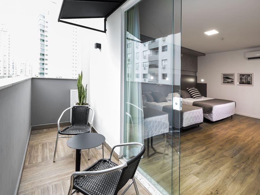 Quarto Quádruplo Superior | Varanda