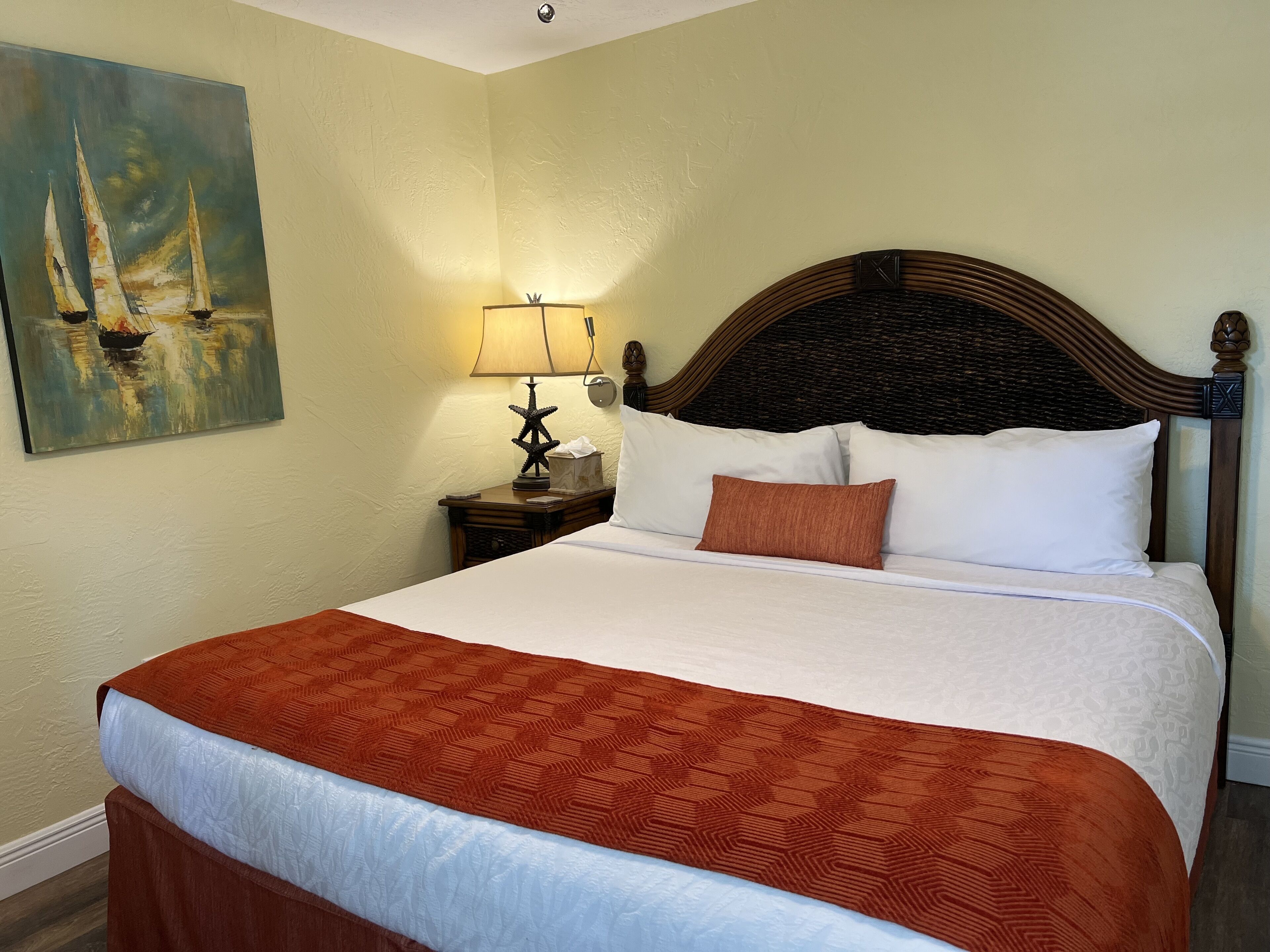 Bay Harbor Lodge Reviews, Deals & Photos 2023 - Expedia