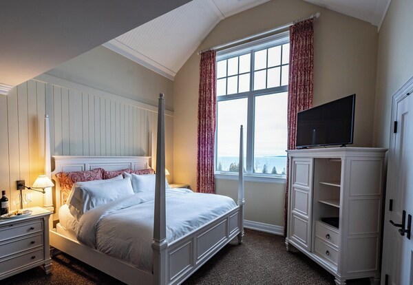 The Inn At Cobble Beach - Meaford