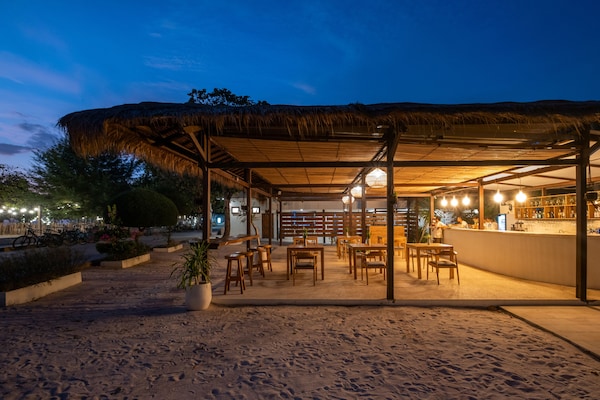 Gili Teak Resort - Gili Islands