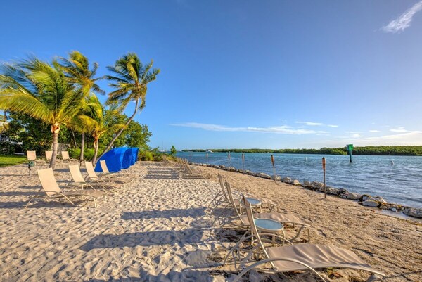Grand Marina Suite By Brightwild Waterfront - Stock Island, FL
