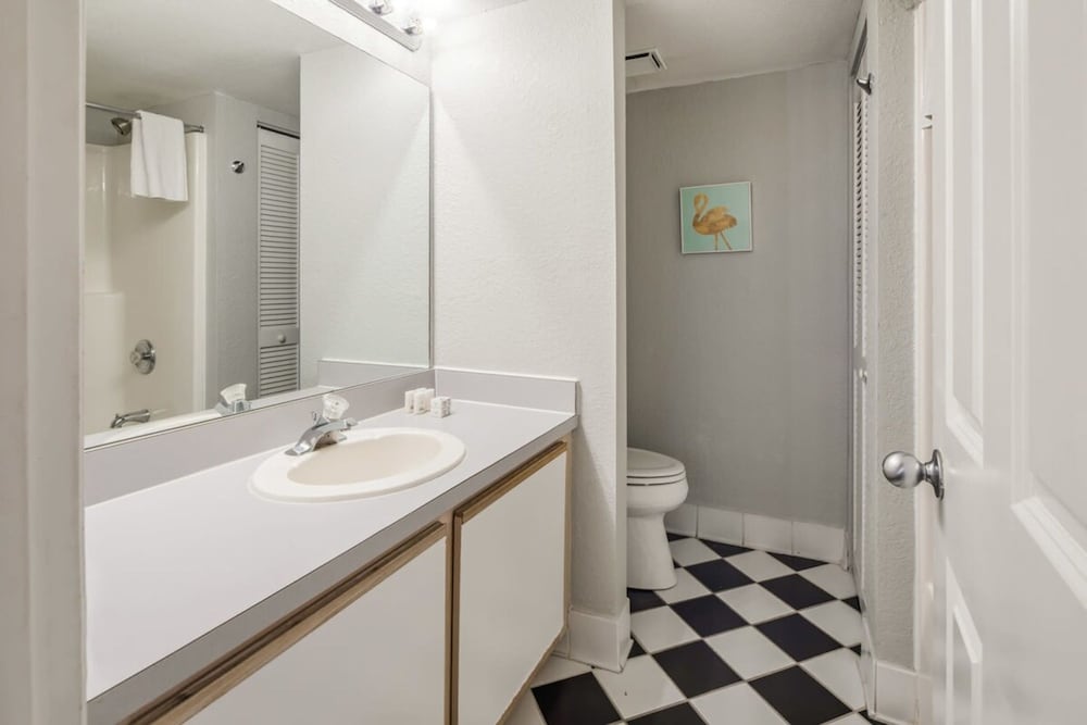 The Grenada Suite Pool View Private Balcony - Key West, FL