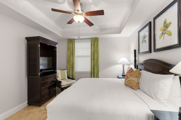 Resort View 3br Residence - Stock Island, FL