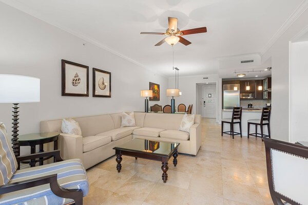 Resort View 2br Residence - Key West, FL