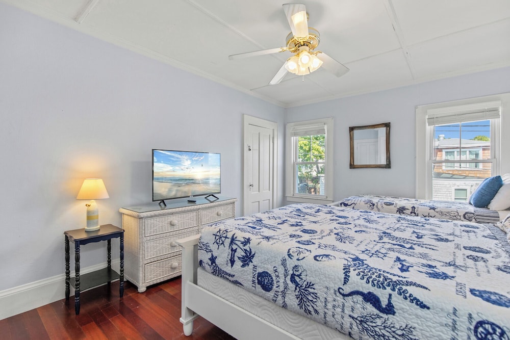 5 Min Walk To Beach, Huge Deck, Ocean View, Beach Gear - Perfect Family Escape! - Old Orchard Beach, ME