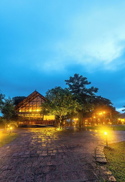 Sandal Mist Resort and spa 