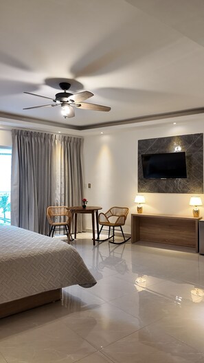 Quarto Duplo ou Twin Básico | Camas de colchão Select Comfort, minibar, cofre no quarto, Wi-fi grátis 