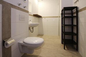 Apartamento luxo, 4 quartos | Banheiro | Chuveiro 