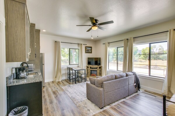 Near Snowmobiling! Preston Sugar Creek Apartment - Preston, ID