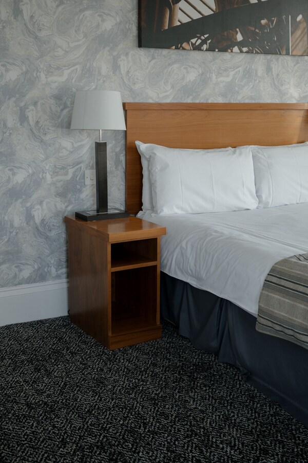 Fairways Inn - Manchester