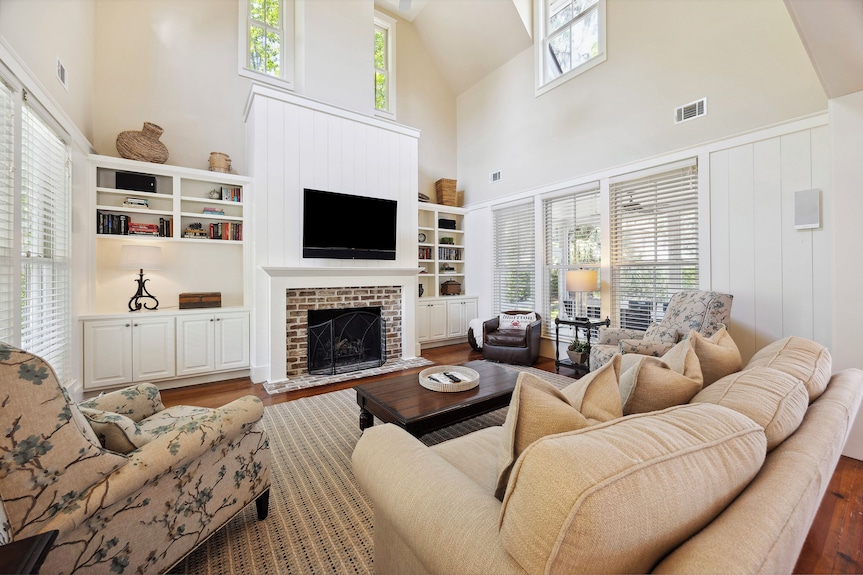 Palmetto Bluff Home In The Heart Of Wilson Village\n3 Bdrm-3.5 Bath -Golf Access - Bluffton, SC