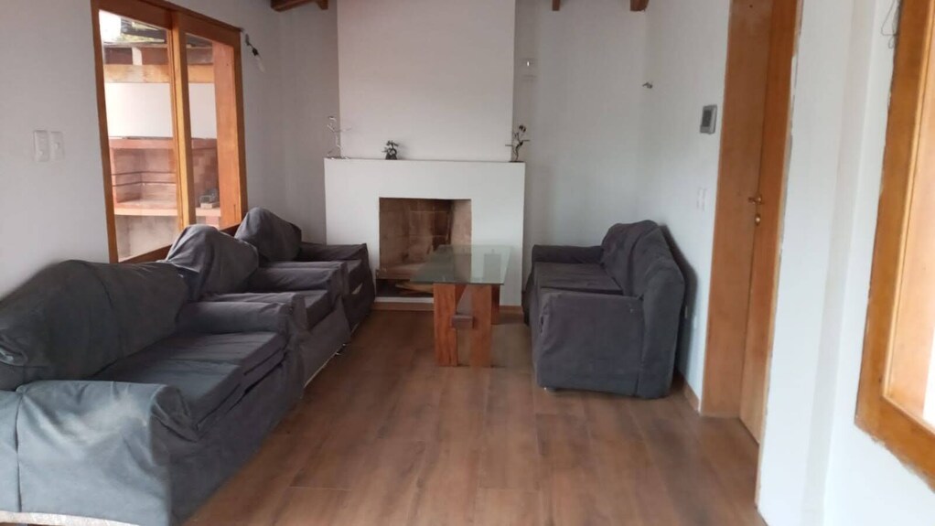 Chalet Individual , Ideal Para Familias O Amigos - Quito