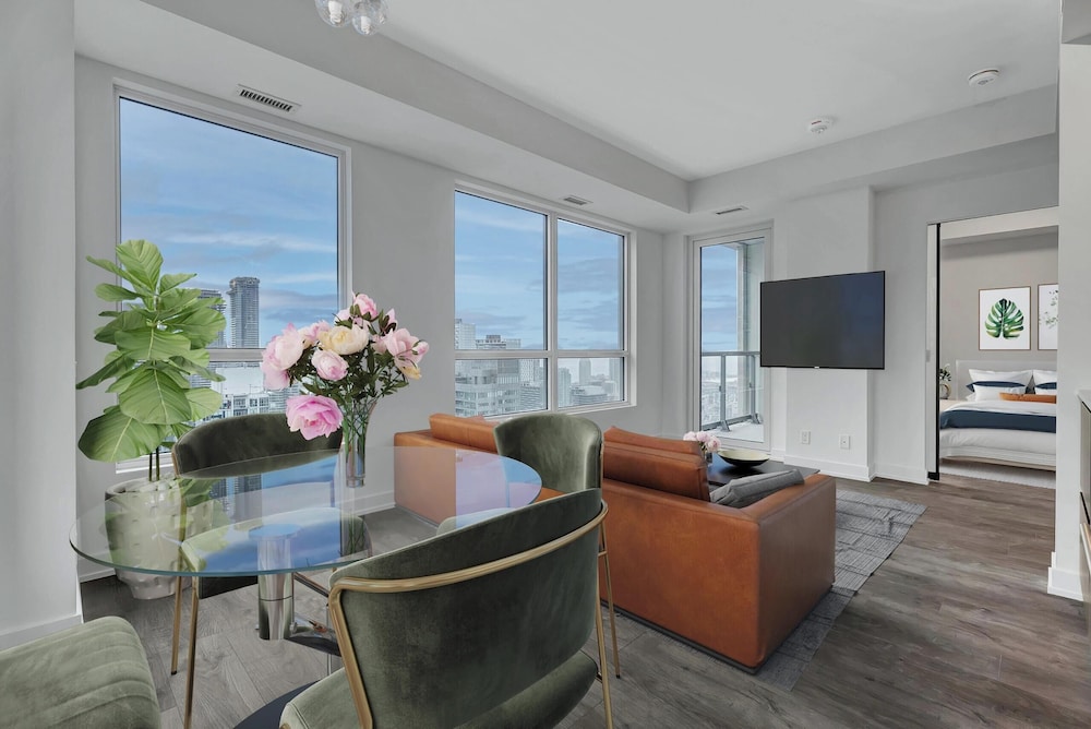 The Greenville Deluxe Suites & Towers - Toronto