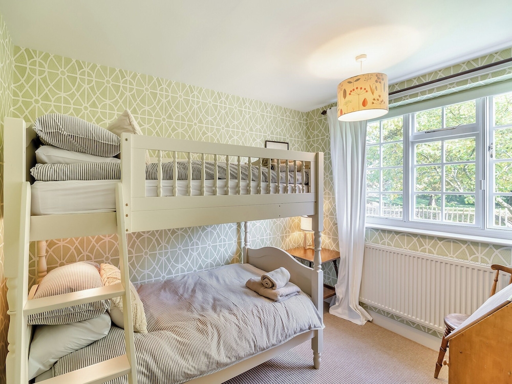 Barn House Is A Lovely Characterful Barn Conversion. - Lincoln