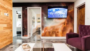 Apartamento | Área de estar | Smart TV