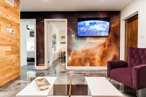 Apartamento | Área de estar | Smart TV