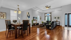 Casa de Férias, vista para o jardim | Sala de estar