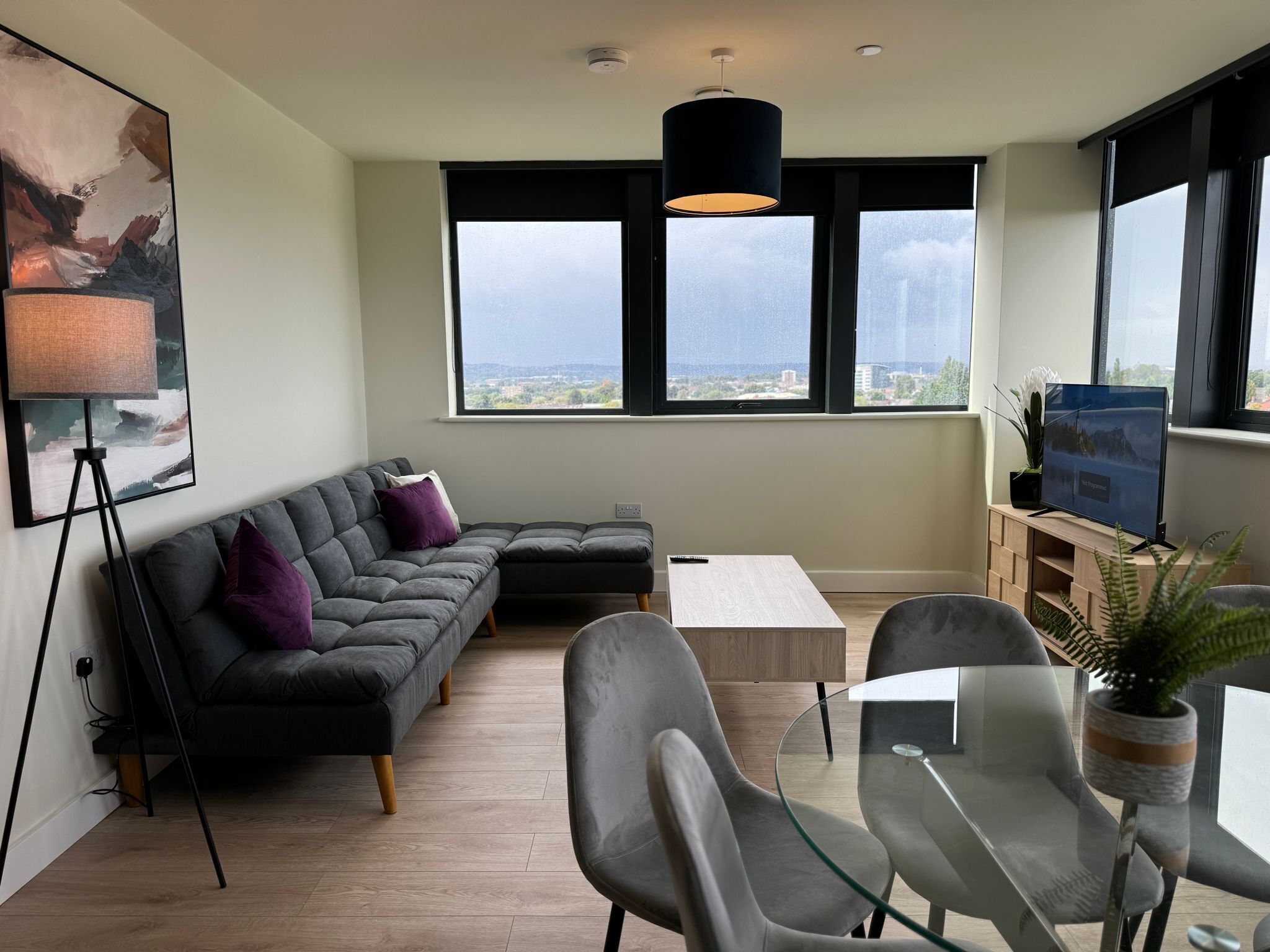 Studio Apartment With Car Park, Gym, Lounge Room - Birmingham