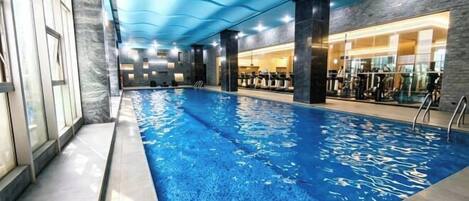Piscina interna