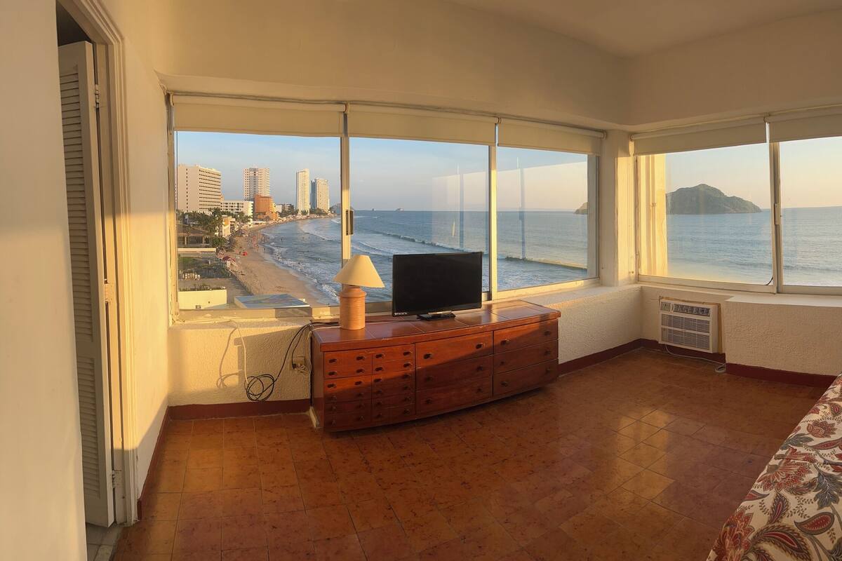 Apartamento Superior em Condomínio Fechado, vista para o mar | 2 quartos, secretária, secretária adequada para computadores portáteis