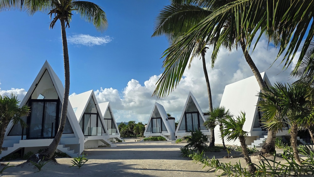 Sand And Sky Resort - Quintana Roo