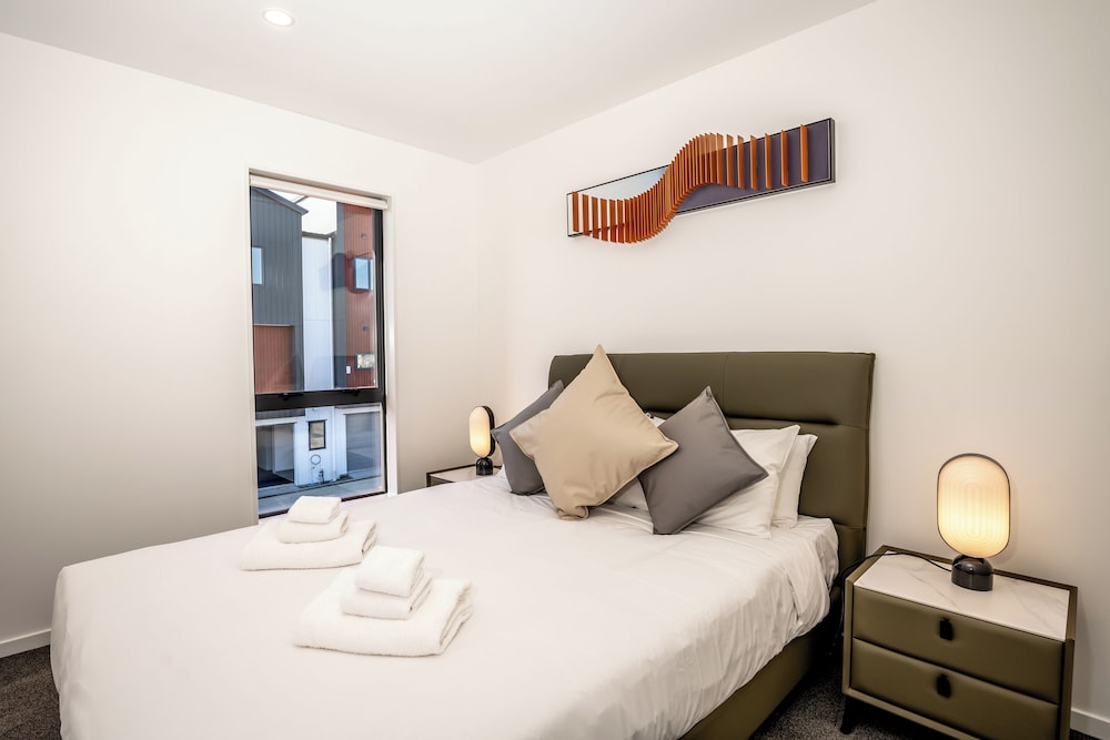 Cozy Two- Bedroom Townhouse With Garden_unit 19 - Auckland