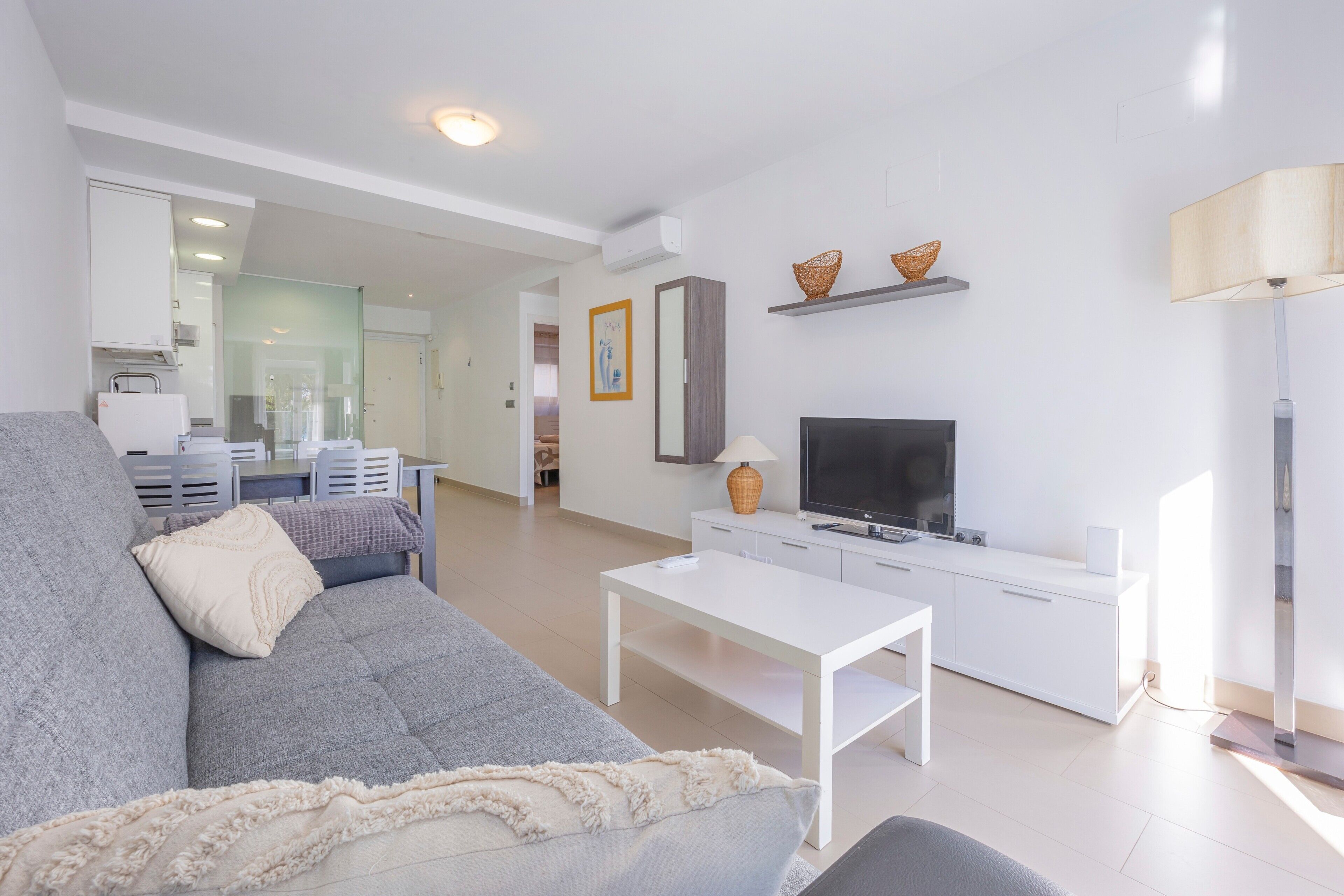 Apartment 'Playa De Poniente 1-5' With Sea View, Wi-fi And Air Conditioning - Benidorm
