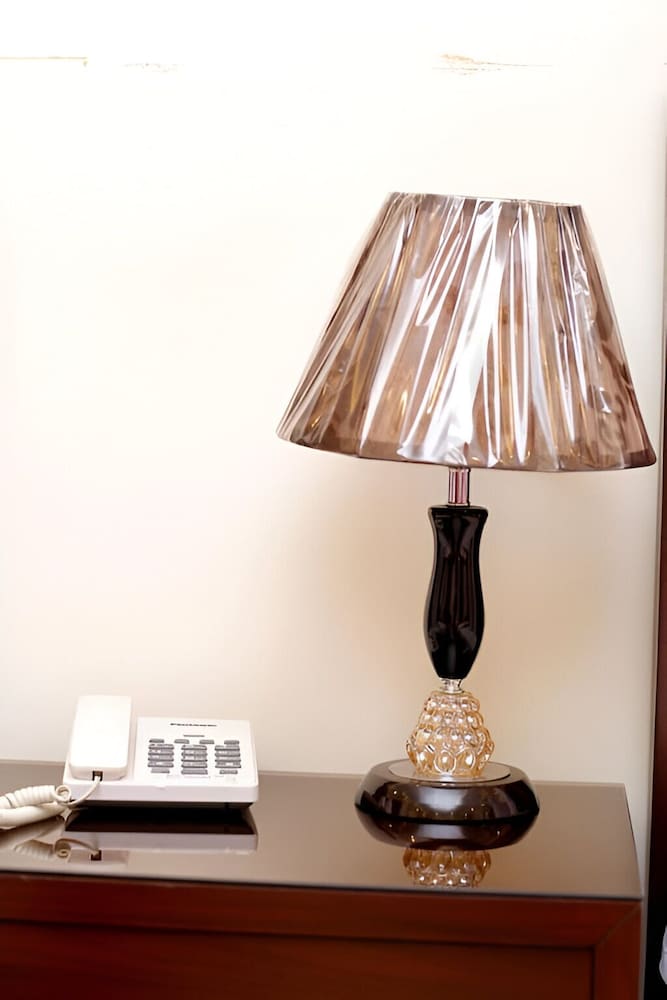 Hotel Noor Plaza - Lahore