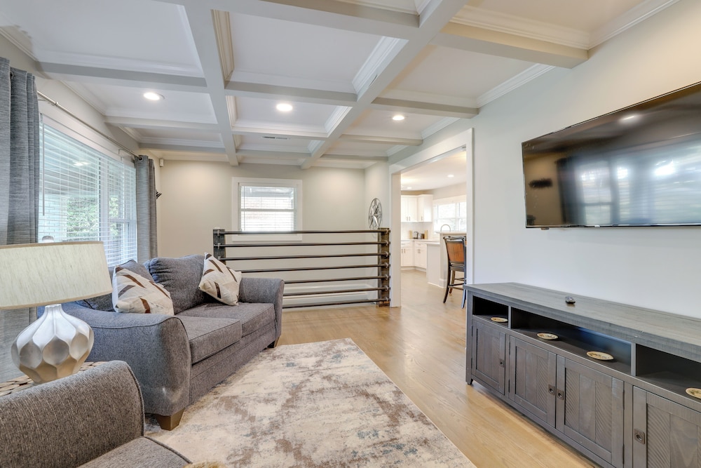 Pet-friendly Decatur Home ~ 8 Mi To Downtown Atl! - Atlanta, GA