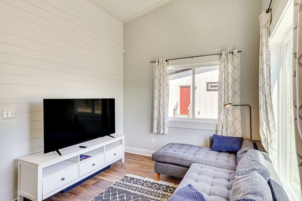 3 Mi To Duke: Downtown Durham Cottage! - Durham, NC