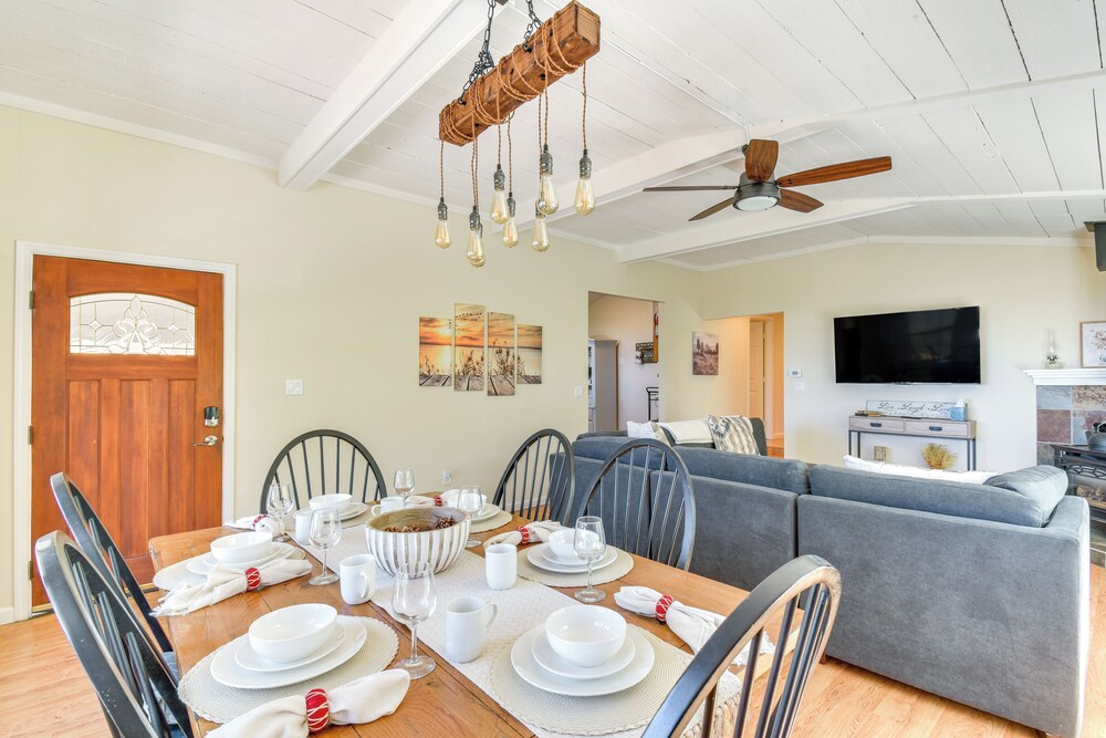 Sonora Hilltop Home: Scenic Views, Pet Friendly! - Murphys, CA