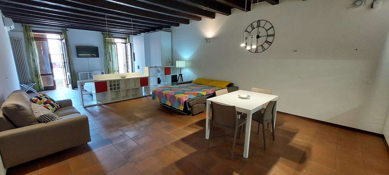 Your Comfortable Apartment In The Heart Of Vicenza - Vicence