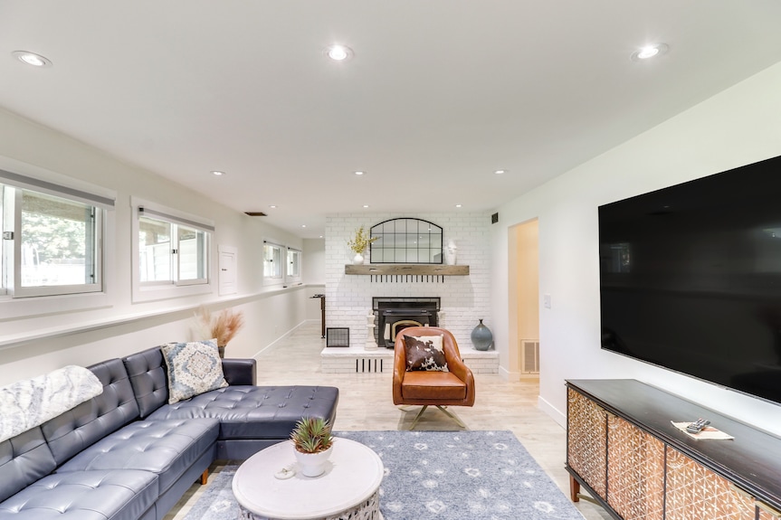 Kalispell Gem: Deck, Yard & Fireplace - Kalispell, MT