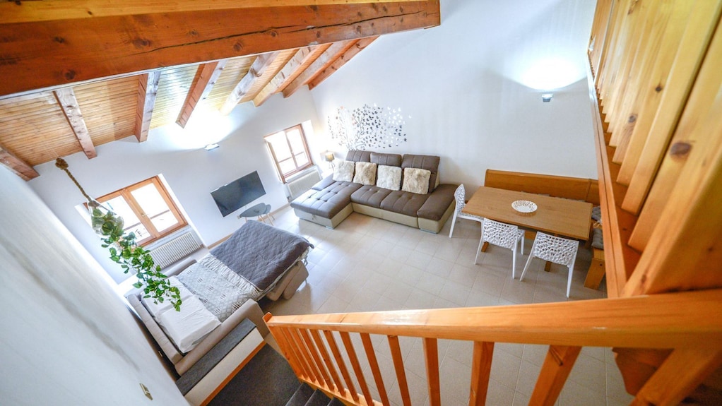 Two-bedroom Penthouse Apartment - Riva del Garda