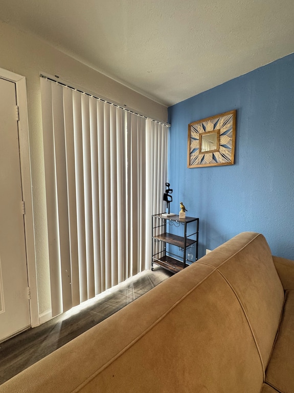 Downtown Dallas Urban Escape - Dallas, TX