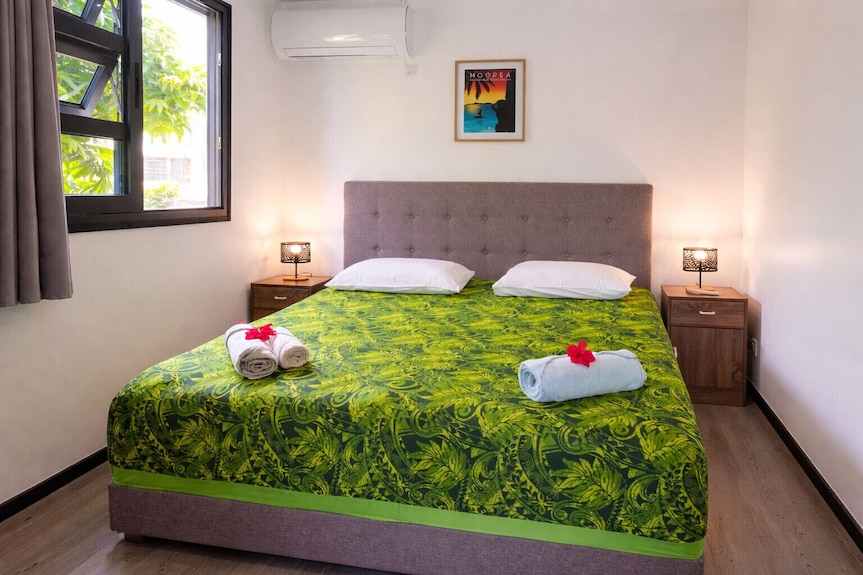 Tahiti -Mango Lodge Moana - Tahiti