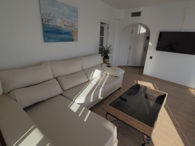 In Front Of The Sea In Sitges - Sitges