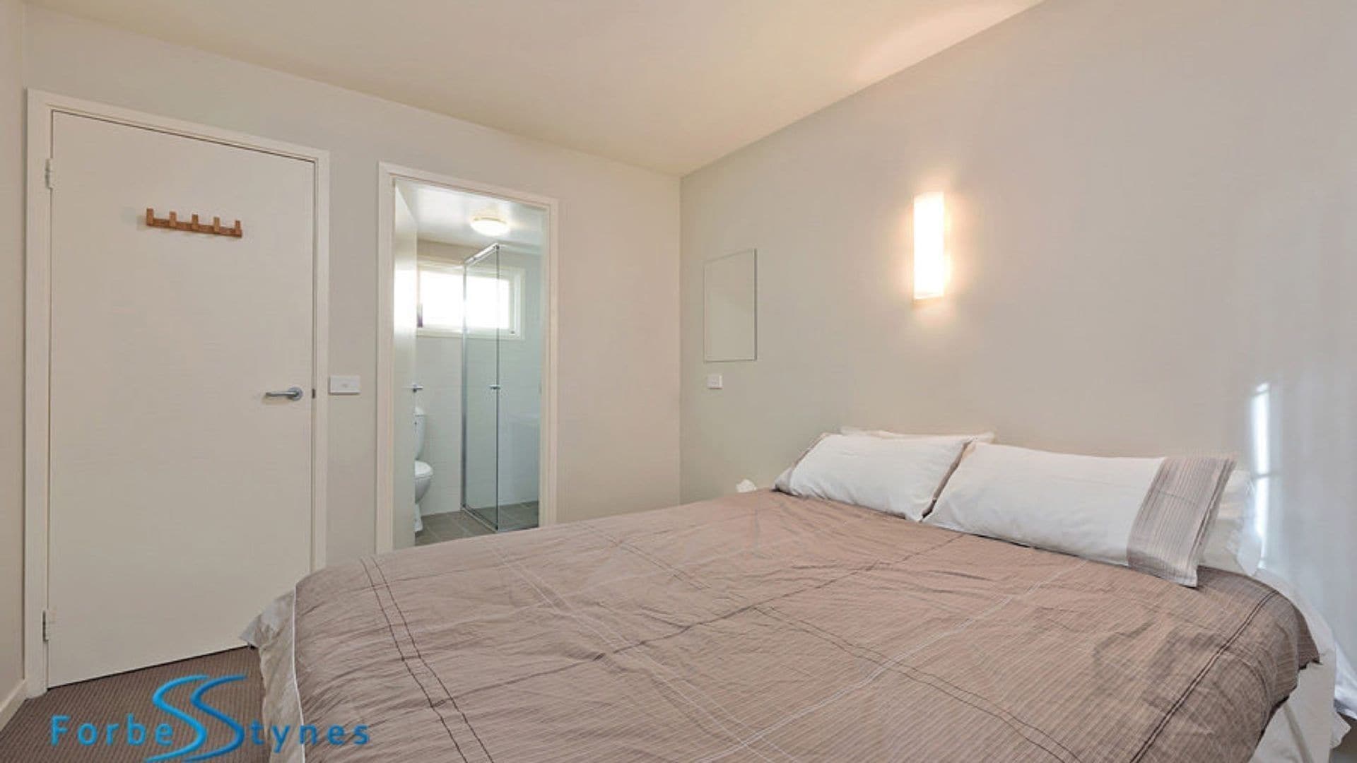 Golden Eagle 4 In Central Village - Kosciuszko National Park