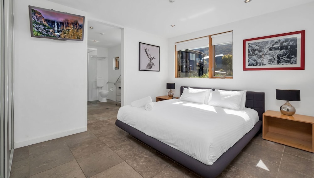Onyx 2a Studio - Woodridge - Snowy Mountains