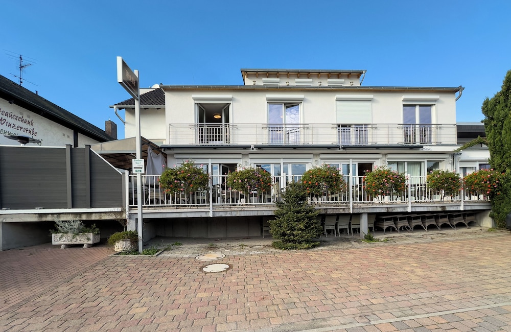 Hotel & Restaurant Traube - Bad Dürkheim