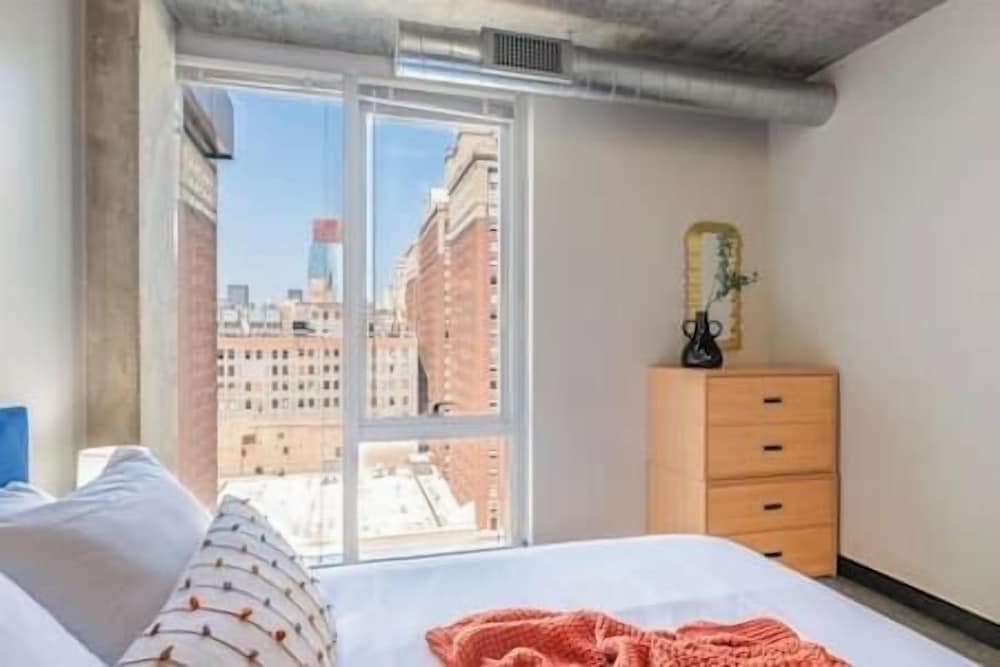 Downtown 2bd #6 +Gym Near Park, Lake, Museums - Ranch Triangle - Chicago