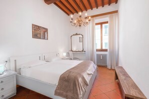 Apartamento, Vista para a cidade | 2 quartos, ferro/tábua de engomar, berços/camas para crianças grátis 