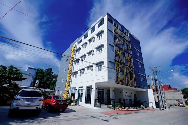 Belltower Csheli Suites Bantay - Vigan - Vigan City