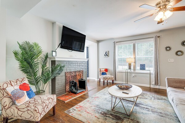 Pet-friendly Home W/ Hot Tub In Atlanta! - Atlanta, GA