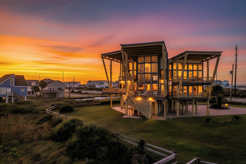 Oceanfront Home W/ Beach Access In Galveston - Galveston