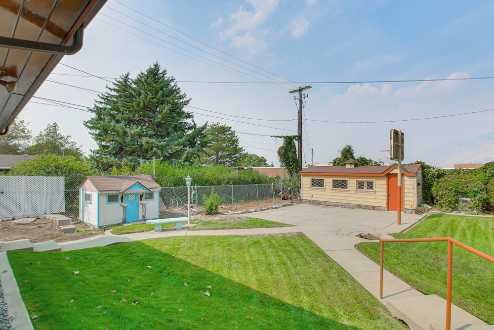 Walk To Downtown: Brigham City Family Home - Crystal Hot Springs, Honeyville